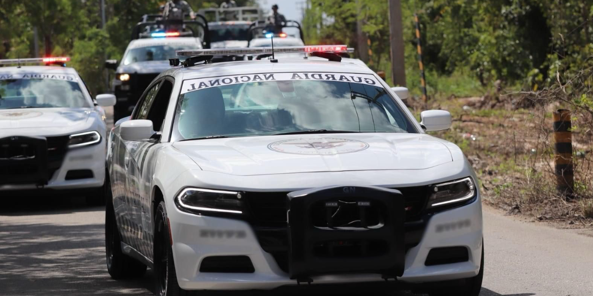 Así es el "convoy" de seguridad a candidatos