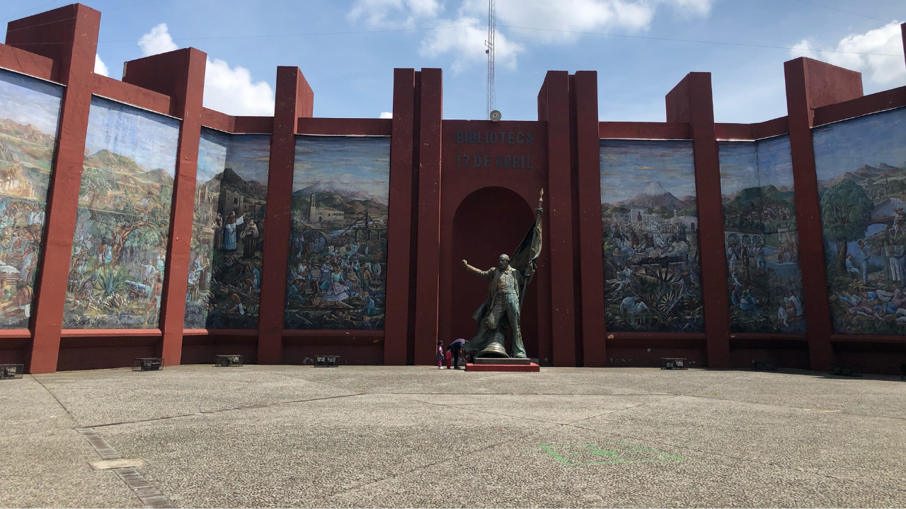 ¿Quién fue Roberto Rodríguez Navarro?