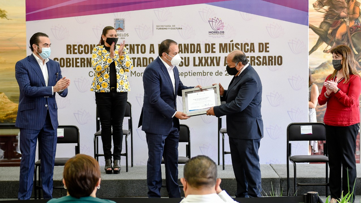 Reconocen trayectoria de la banda de música de Morelos - 24 Morelos