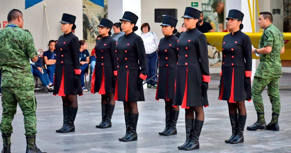 Gana Morelos concurso de escoltas de Bandera - 24 Morelos